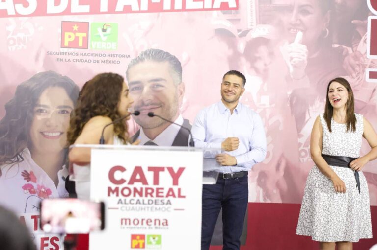 Caty Monreal y Omar García Harfuch festejan con 5 mil jefas de familia ...